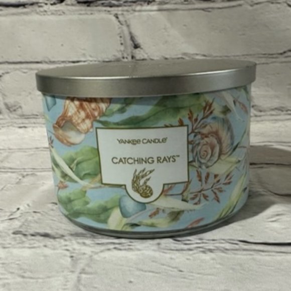 Yankee Candle | Accents | New Yankee Candle 3 Wick Catching Rays Candle ...